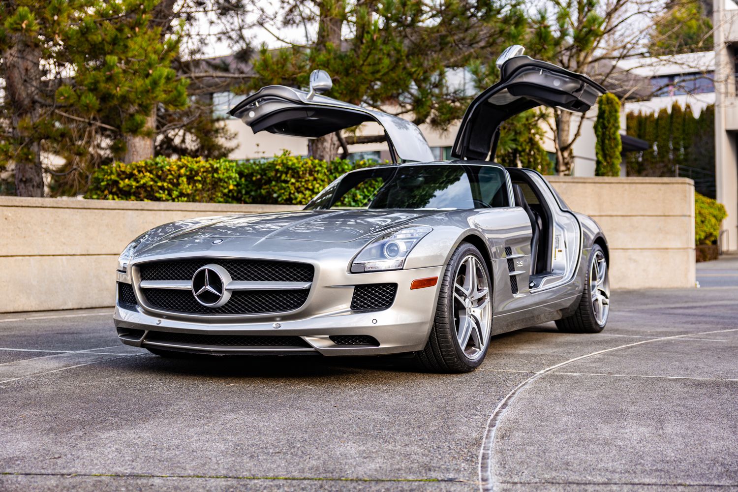 2012 Mercedes-Benz SLS AMG Gullwing - 2k miles Auction | SBX Cars by ...