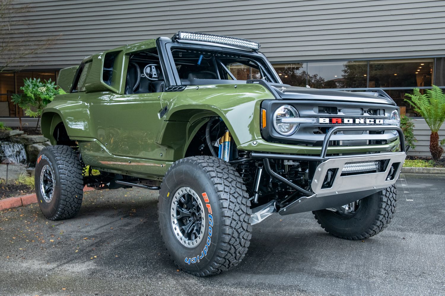 2023 Ford Bronco 'Desert Racer' Auction | SBX Cars by Supercar Blondie
